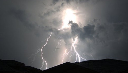 The colours of lightning |﻿ Snow, Storms & Severe Weather