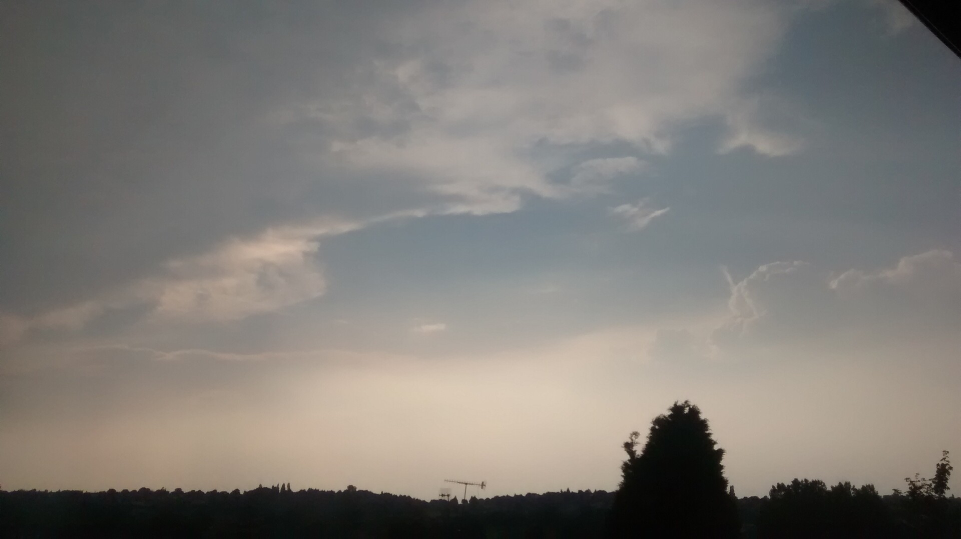 Crown Flash? - Cloud images - Netweather Community Weather Forum