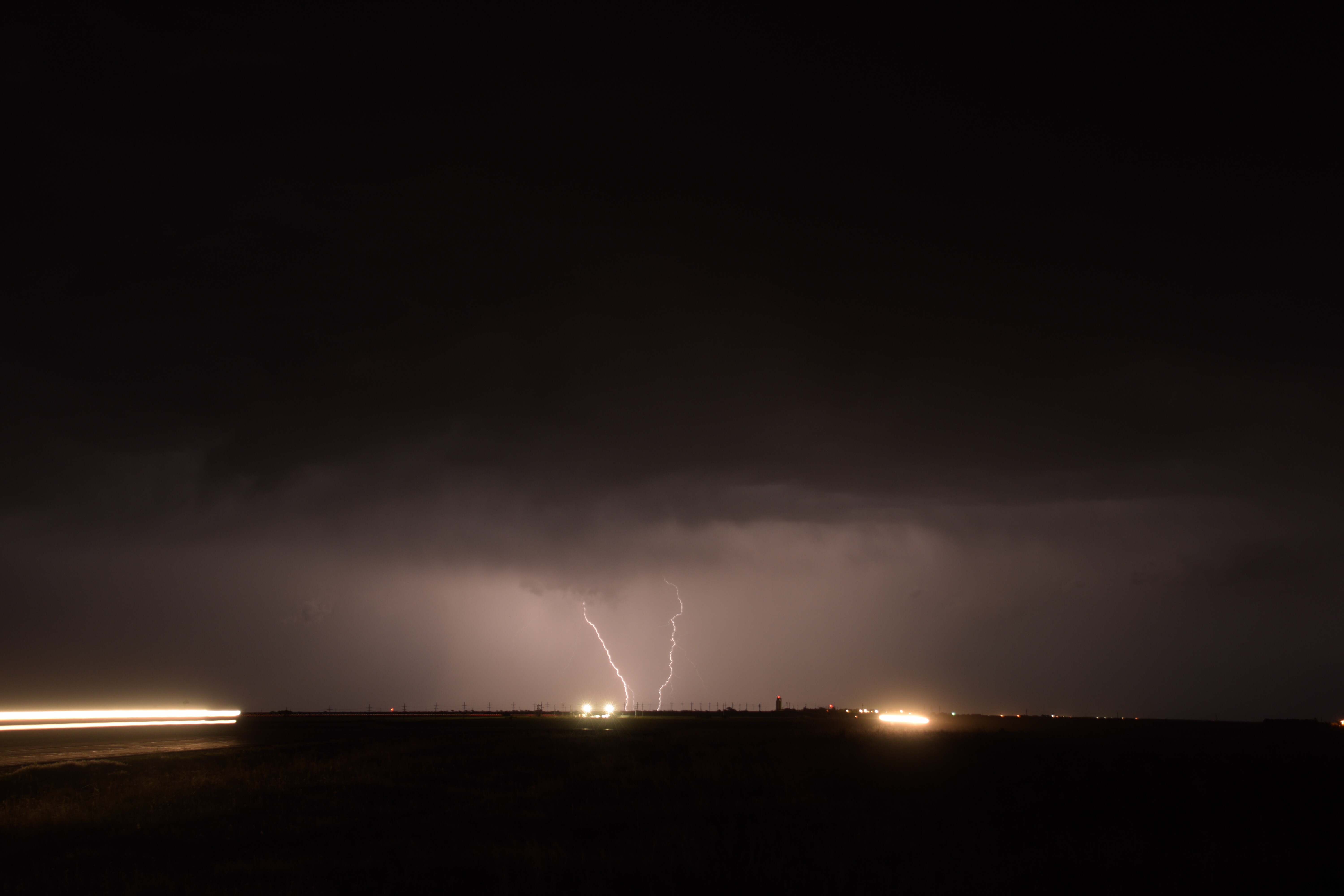 Tour 3 - Day 5 (Western KS) - SLGT Risk |﻿ Storm Chase USA